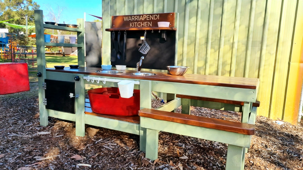 Mud Kitchen Cafe – Creative Play Australia