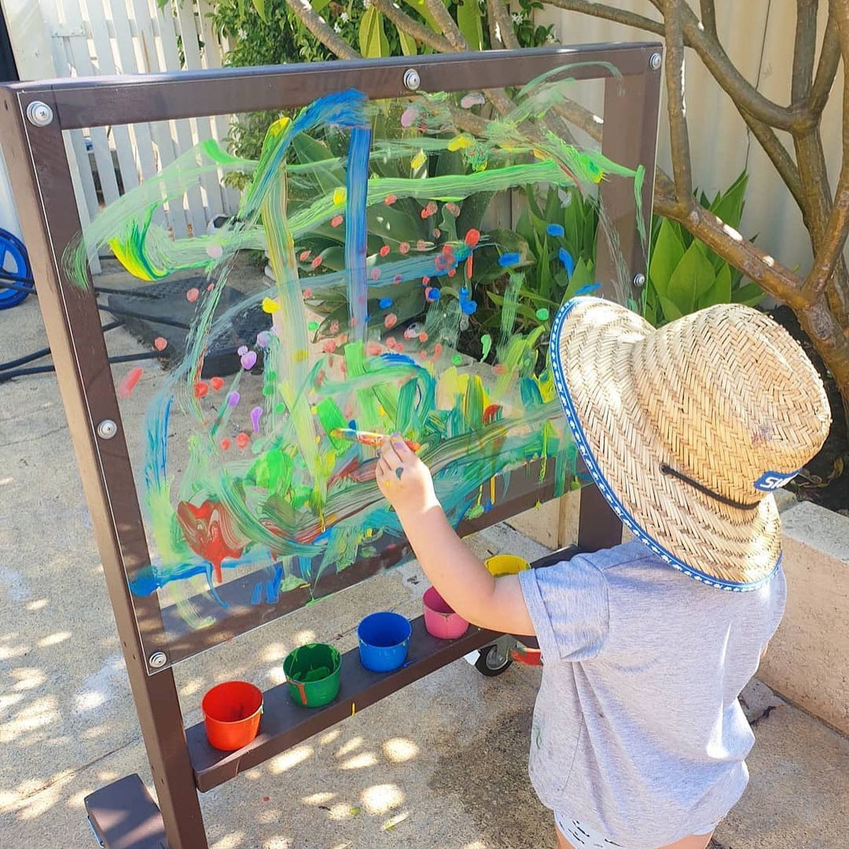 Easels – Creative Play Australia